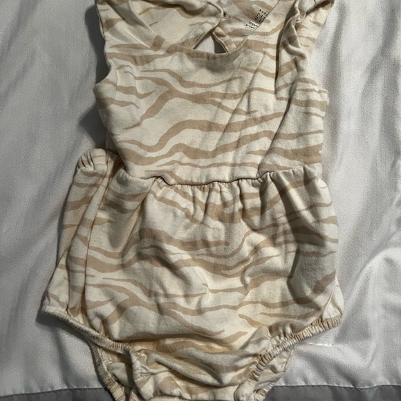 GAP | One Pieces | Baby Girls Gap Zebra Bubble Romper | Poshmark
